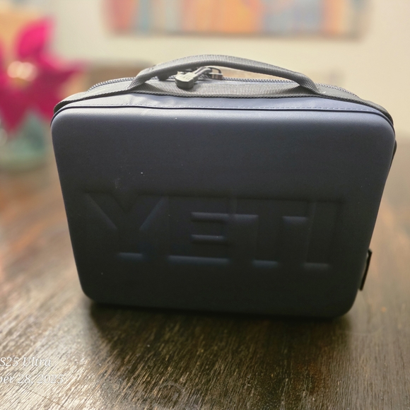 Yeti | Dining | Yeti Navy Blue Lunch Box | Poshmark
